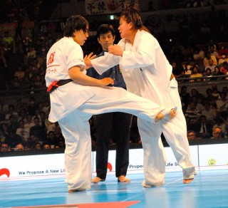 【JFKO】芦原会館が2階級、新極真は4階級を制覇 - eFight【イーファイト】格闘技情報を毎日配信！