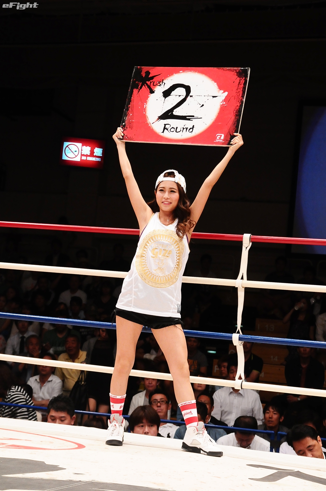 【写真集】Krush ラウンドガール 十枝梨菜 - eFight【イーファイト】格闘技情報を毎日配信！