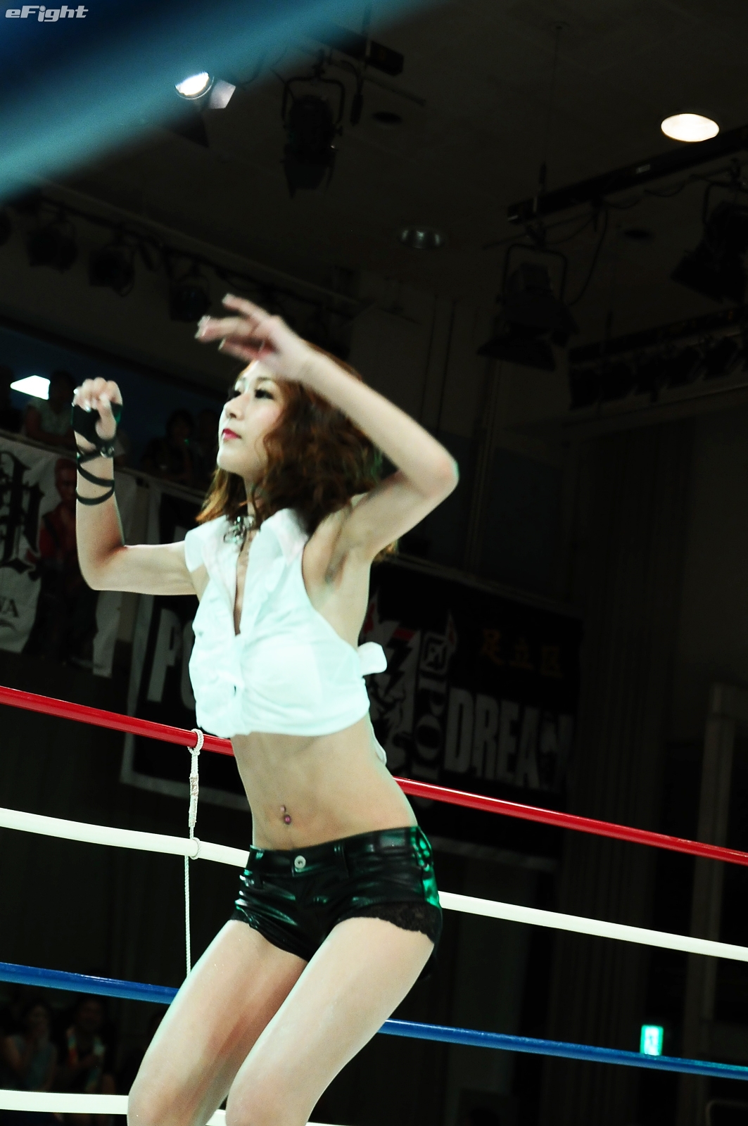 【写真集】Krush ラウンドガール 山手 優（第2弾） - eFight【イーファイト】格闘技情報を毎日配信！