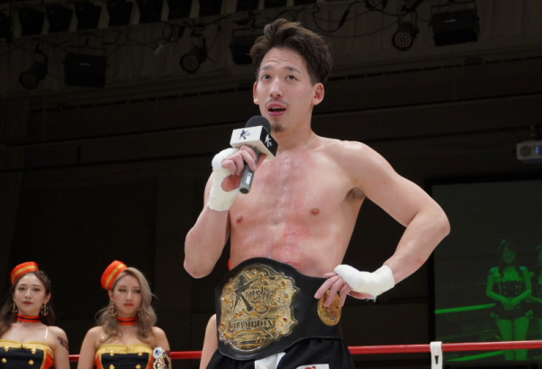 【Krush】ダウン奪いリベンジ、新王者の松岡力「やってあと1〜2戦、ベルトは若い子に」 - eFight【イーファイト】格闘技情報を毎日配信！