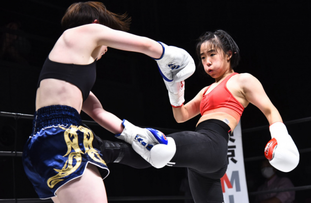 【シュートボクシング】女王未奈がKINGレイナとの接戦制す、MISAKIはダウン奪い判定勝利 - eFight【イーファイト】格闘技情報を毎日配信！