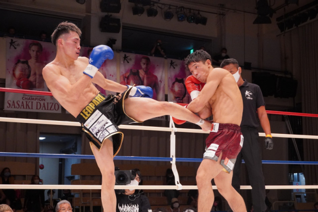 【Krush】璃明武が計量オーバーの吉岡ビギンに判定勝利、MIOと松谷綺がエキシを披露 - eFight【イーファイト】格闘技情報を毎日配信！
