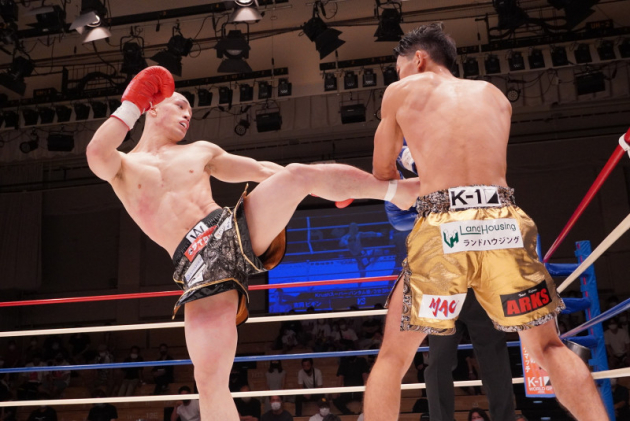 【Krush】璃明武が計量オーバーの吉岡ビギンに判定勝利、MIOと松谷綺がエキシを披露 - eFight【イーファイト】格闘技情報を毎日配信！