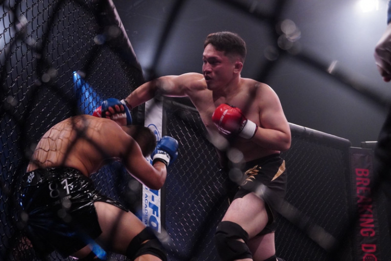 【BreakingDown】川島悠汰が手賀堅丈に判定勝利 - eFight【イーファイト】格闘技情報を毎日配信！