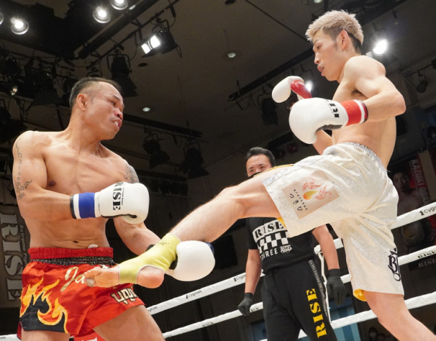 【RISE】王者・直樹がジャルンチャイを3R KO葬！左フックでダウン奪い、ラッシュで沈める - eFight【イーファイト】格闘技情報を毎日配信！