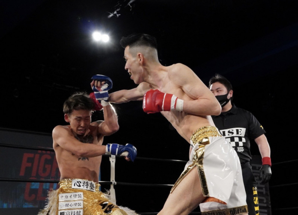 【RISE】Novoが“97秒殺”KO！右ストレート一撃で長舩を沈める - eFight【イーファイト】格闘技情報を毎日配信！