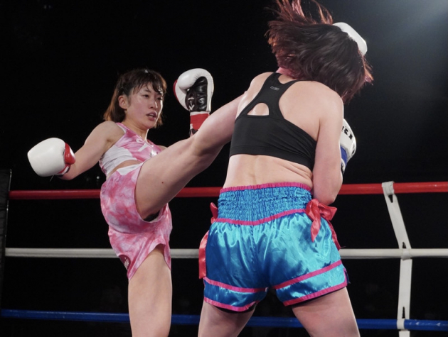 【RISE】宮﨑若菜、タイトル挑戦間近のerika♡を撃破！平岡琴、KOKOZも勝利でTRY HARD GYMの日に - eFight【イーファイト】格闘技情報を毎日配信！