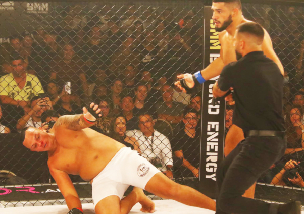 【海外mma】ko率100%の無敗ヘビー級新鋭、ド迫力な秒殺ko!年内ufc参戦に期待 ブラジルlfa Efight【イーファイト】格闘技