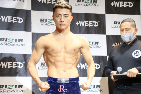 【RIZIN】ZENKIがまさかの2.75kg体重超過、ムキムキボディのYUSHI「しっかりぶちのめす」＝前日計量 - eFight【イーファイト】格闘技情報を毎日配信！