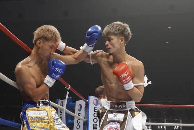 【K-1】健介がKO勝利、怒涛のパンチラッシュで林を沈める - eFight【イーファイト】格闘技情報を毎日配信！