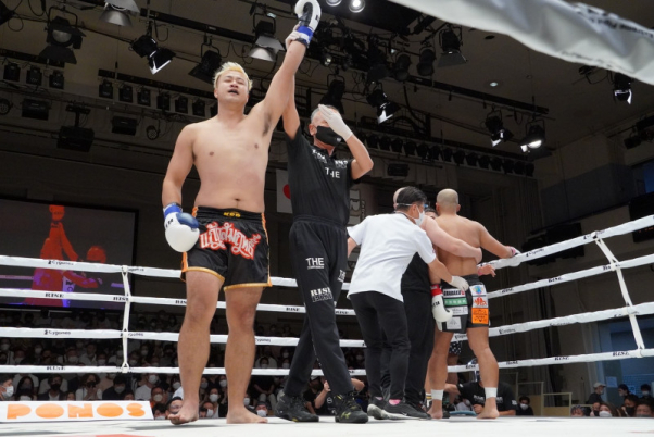 【RISE】ミヤギンが針谷耕にKO勝利 - eFight【イーファイト】格闘技情報を毎日配信！