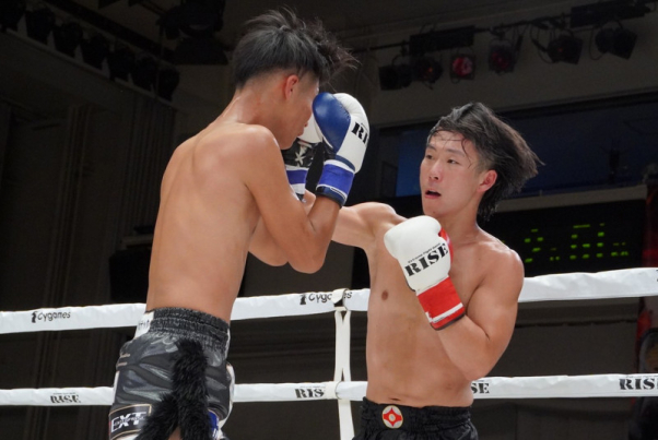 【RISE】樋口知春が”極真”ローキックでKO勝利、無敗記録4に伸ばす - eFight【イーファイト】格闘技情報を毎日配信！