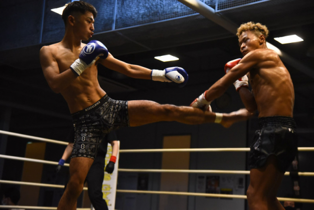 【Stand up】石川泰希がダウンの奪い合いで新人王トーナメント決勝進出 - eFight【イーファイト】格闘技情報を毎日配信！