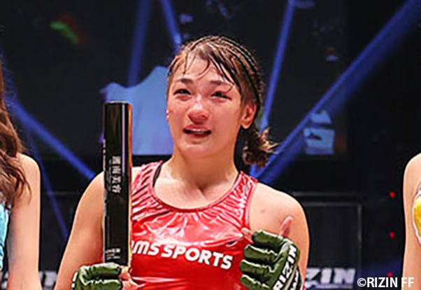 【RIZIN】欠場発表のRENA「目は折れているけど、前を向いています」SNSで報告 - eFight【イーファイト】格闘技情報を毎日配信！