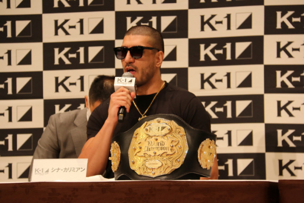 【K-1】合計226kg“怪物”二人が乱闘寸前の騒ぎ！カリミアンが実方の首につかみかかり騒然 - eFight【イーファイト】格闘技情報を毎日配信！