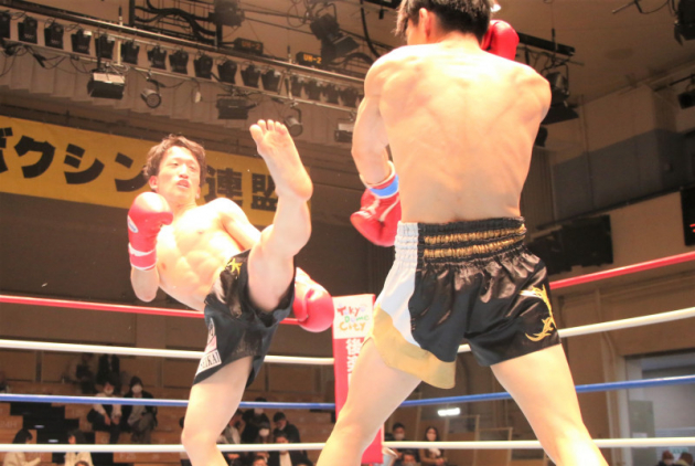 【NKB】空手出身の森井翼が三日月蹴りをズドン！ 喧嘩師・海老原竜二をTKOで下して新王者へ - eFight【イーファイト】格闘技情報を毎日配信！