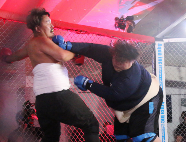 【BreakingDown】元力士が乱闘も、挑発男を一瞬でひねり倒す！ - eFight【イーファイト】格闘技情報を毎日配信！