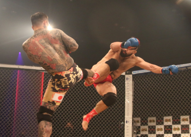 【BreakingDown】”高山ドンフライ”状態！”胸毛プロレスラー”が怒涛のKO勝利 - eFight【イーファイト】格闘技情報を毎日配信！