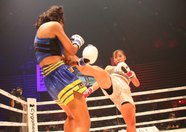 【RISE＆SB】ツヨカワ女王MISAKI、クリスマスに19歳のRISE女王・宮崎小雪との対決が決定 - eFight【イーファイト】格闘技情報を毎日配信！