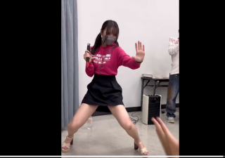 安井南、ブルース・リー誕生日にミニスカ高速ヌンチャク！昨年はビキニでヌンチャクで話題 - eFight【イーファイト】格闘技情報を毎日配信！