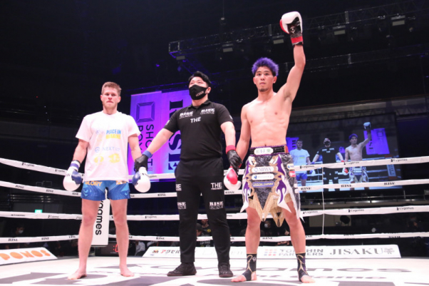 【RISE＆SB】原口健飛、世界最大級・GLORYへ「乗り込みたい」来場の武尊とは「昔だったら…」 - eFight【イーファイト】格闘技情報を毎日配信！