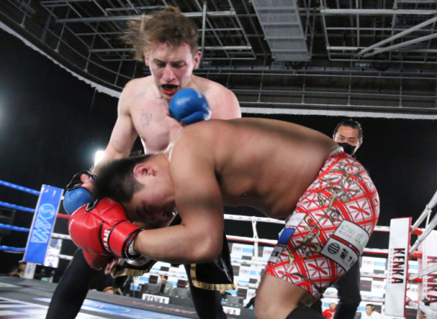 12.4『BreakingDown』全試合 結果（ポーランドの刺客vsてる、高垣勇二vsこめお など）＝ブレイキングダウン 試合結果 - eFight【イーファイト】格闘技情報を毎日配信！