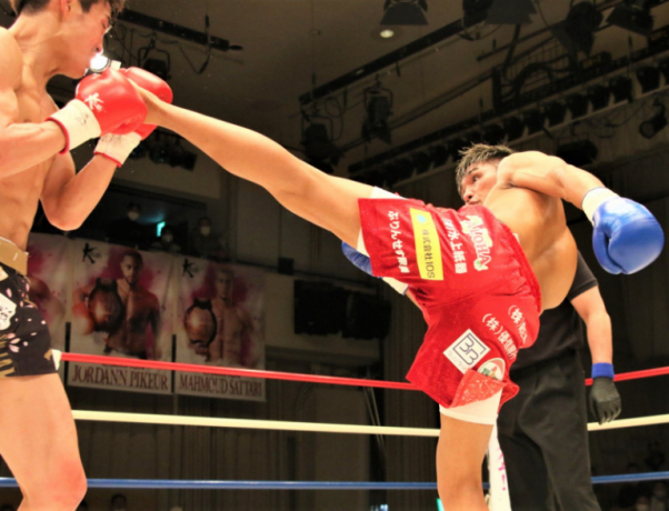 【Krush】王者・大沢文也が里見柚己との初V戦に自信「どうせ俺が勝つ」里見は「必ずKO決着で勝つ」=1.21 - eFight【イーファイト】格闘技情報を毎日配信！