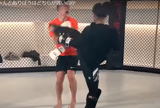 【BreakingDown】“空手美女”せりな、“元芸人”ぬりぼうをボコボコに！朝倉未来から厳しい言葉も - eFight【イーファイト】格闘技情報を毎日配信！