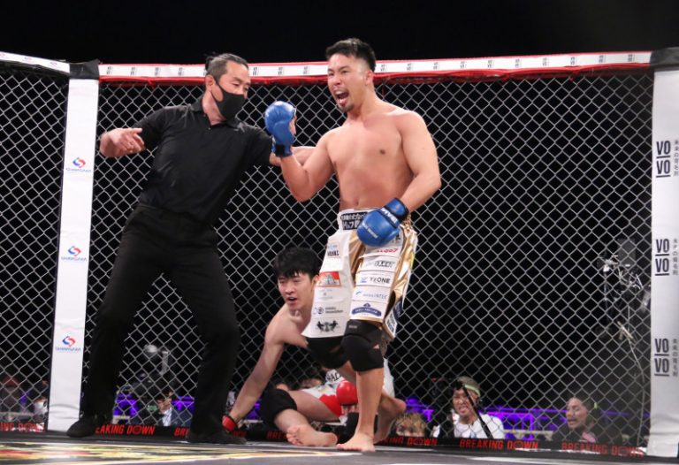 【breakingdown】元ボクシング王者・山本隆寛の悶絶ボディが炸裂!“朝倉未来マネージャー”宮島からダウン奪う快勝 Efight