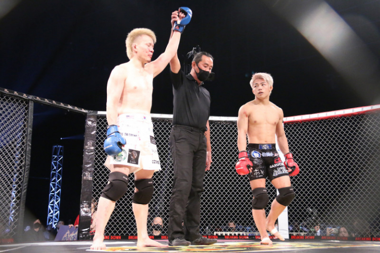 【BreakingDown】DEEPヒロヤが敗北、元アウトサイダー・MASAMUNEにダウン奪われる - eFight【イーファイト】格闘技情報を毎日配信！