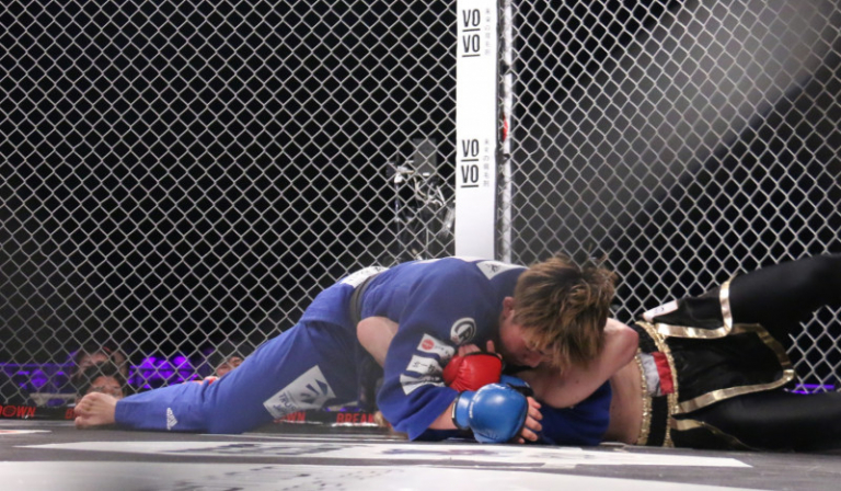 【BreakingDown】“柔道家”安井飛馬、“投げ技”炸裂でポーランドの刺客を撃破！ - eFight【イーファイト】格闘技情報を毎日配信！