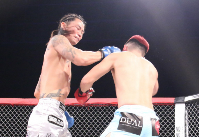 【BreakingDown】“アウトサイダー伝説”萩原裕介がKO勝利！勾配ニキを豪快パンチで沈める - eFight【イーファイト】格闘技情報を毎日配信！