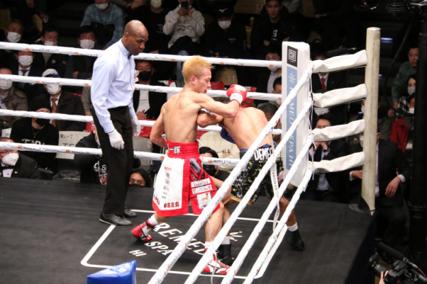 【ボクシング】中嶋一輝がTKO勝利！WBOアジアパシフィックS･バンタム級新王者に - eFight【イーファイト】格闘技情報を毎日配信！