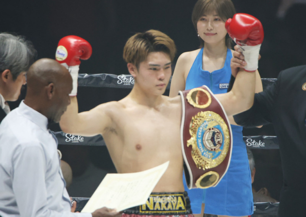 【ボクシング】佐々木尽が逆転KO勝利で初V、元王者・小原佳太とダウン応酬の末に＝WBOアジア太平洋王座戦 - eFight【イーファイト】格闘技情報を毎日配信！