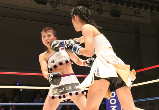 【KNOCK OUT】ぱんちゃん璃奈、復帰戦で勝利！鼻血も激闘を制す - eFight【イーファイト】格闘技情報を毎日配信！