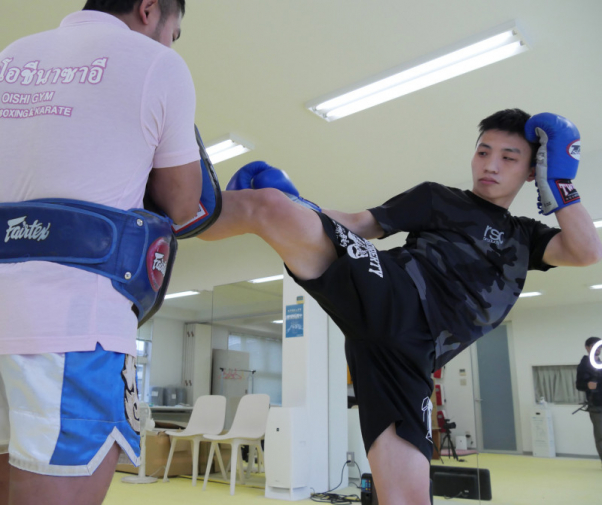 【RISE】大﨑一貴、ISKA世界王座戴冠へ「1Rから倒しに行く」今年は“世界3冠王”へ＝公開練習 - eFight【イーファイト】格闘技情報を毎日配信！