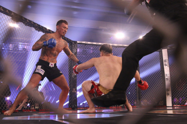 “ミスターブレイキングダウン”川島がダウン先取も逆転KO負け、韓国プロボクシング元1位との打ち合いに散る - eFight【イーファイト】格闘技情報を毎日配信！