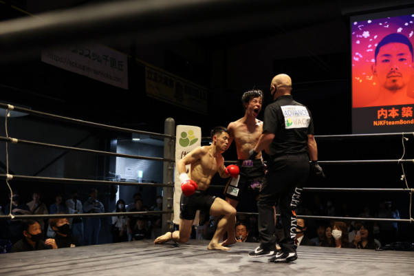 【DEEP KICK】田邉雅弥が悠YAMATOにTKO勝利！-65kg王座決定T決勝へ進出 - eFight【イーファイト】格闘技情報を毎日配信！