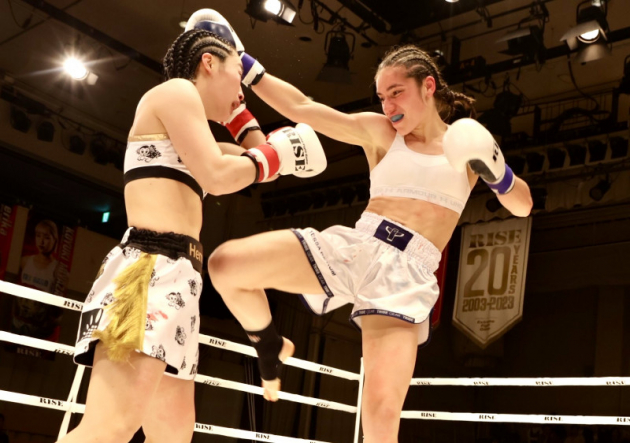 【RISE】小林愛三が初Vならず、コムが返り討ちで新王者に - eFight【イーファイト】格闘技情報を毎日配信！