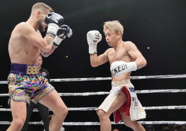 武尊が衝撃KO勝ちで再起！終了間際の左ハイでISKA世界王座戴冠 - eFight【イーファイト】格闘技情報を毎日配信！