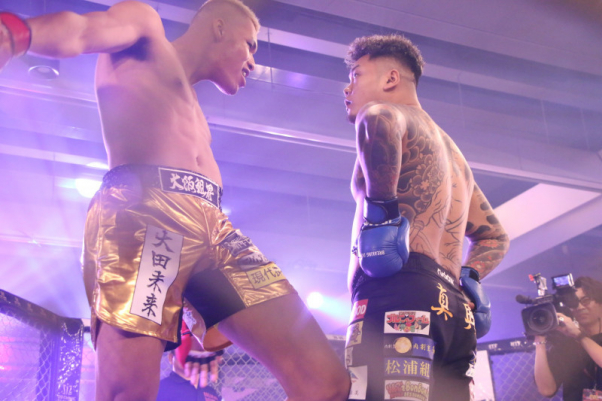 【BreakingDown8.5】北九州の“刺青”喧嘩屋と歌舞伎町の最強ホスト、決戦前の睨み合い！「明日はバチバチに」 - eFight【イーファイト】格闘技情報を毎日配信！