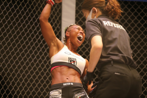 【パンクラス】ビルダー系女子・沙弥子が参戦、現役JKのMIYUと激突=7.9 - eFight【イーファイト】格闘技情報を毎日配信！