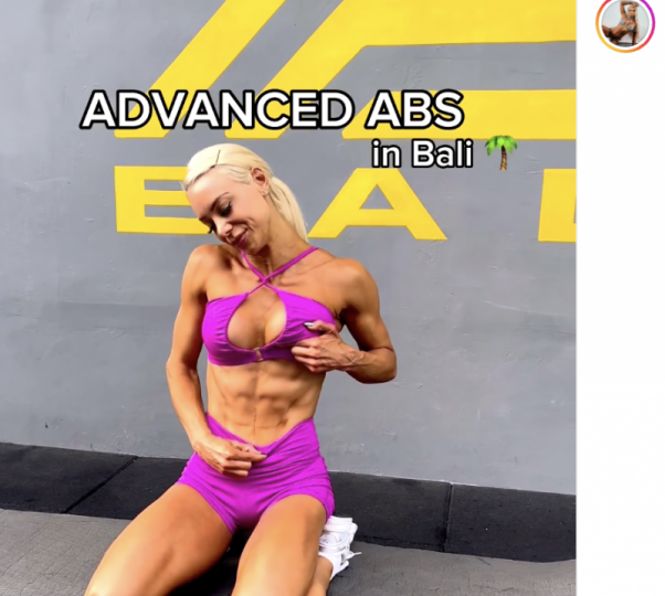 フォロワー196万の人気”プロビキニ”美女、公開した鍛えた水着姿に称賛、そのトレーニングとは - eFight【イーファイト】格闘技情報を毎日配信！