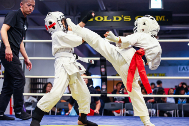 【XSTREAM1】吉成名高、“1分間高速ミドルキック連打”チャレンジで出場者最高回数を叩き出す！ - eFight【イーファイト】格闘技情報を毎日配信！