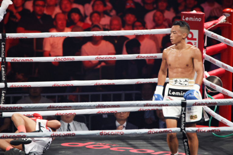 【ボクシング】武居由樹が”時間差”ボディKOで、7戦7勝7KOに！相手のフィリピン王者は悶絶 - eFight【イーファイト】格闘技情報を毎日配信！