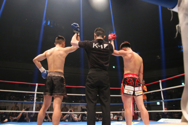 【K-1】不可思、偶発バッティングで韓国シジュンと無念のドロー決着に - eFight【イーファイト】格闘技情報を毎日配信！