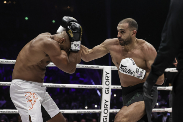 【GLORY】K-1ラテスクが”過去最強”の相手と対決、メインはバダ・ハリ「最終回へ」向けた再起戦＝9.9 - eFight【イーファイト】格闘技情報を毎日配信！