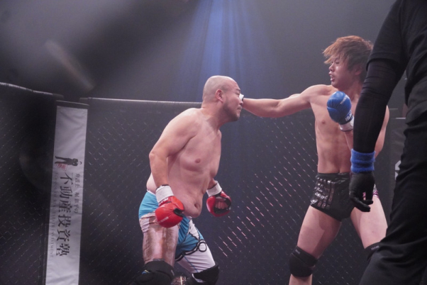 BreakingDown王者・井土徹也が“MMAレジェンド”郷野聡寛と対決「負けたら自分に絶望する」（井土）=8.4 GLEAT VER.MEGA - eFight【イーファイト】格闘技情報を ...