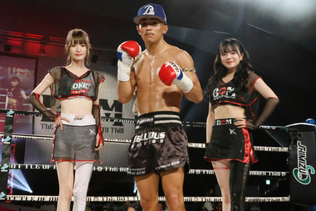【BOM】朝陽、凱旋試合でムエタイ強豪を’’悶絶’’ボディ葬！圧巻の初回KO勝利 - eFight【イーファイト】格闘技情報を毎日配信！