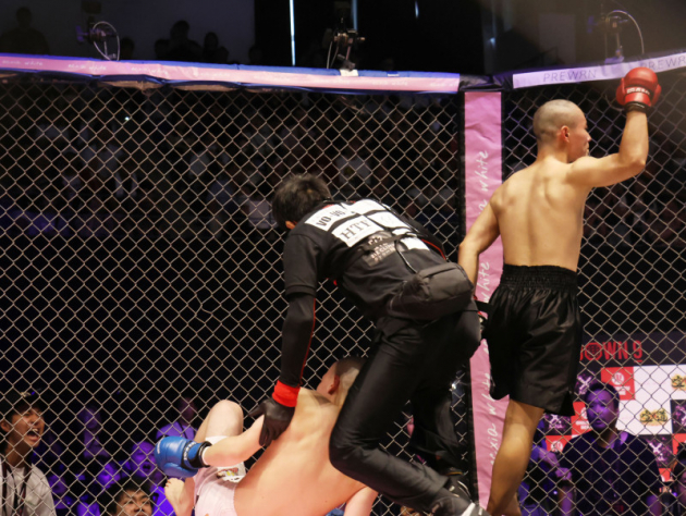 【BreakingDown】“少林寺拳法”山川そうき、圧巻のKO勝利！”ブレダウ公認切り抜き職人”をハイキック葬 - eFight【イーファイト】格闘技情報を毎日配信！